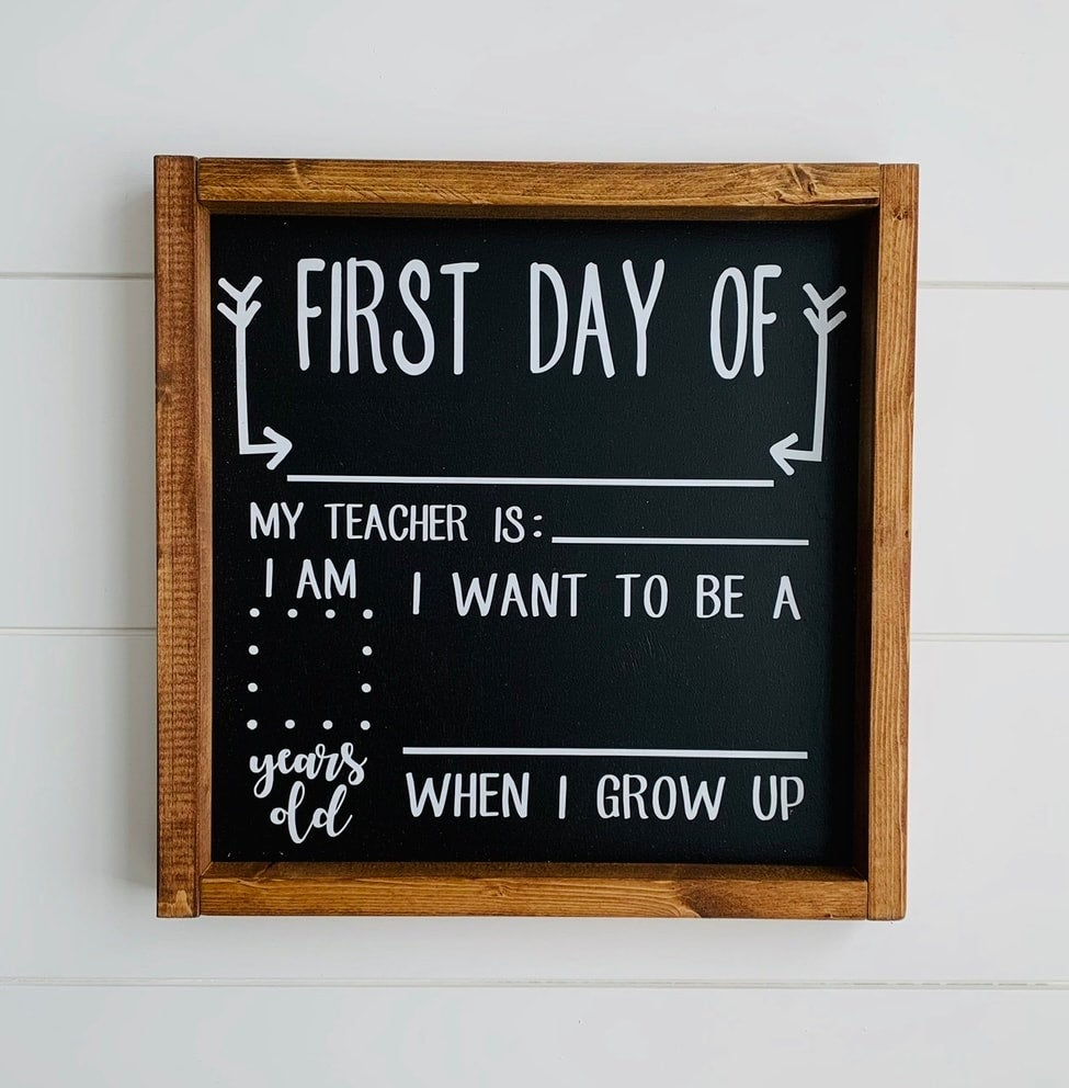 DOUBLE-SIDED First and Last Day of School Chalkboard Sign | Lemonality